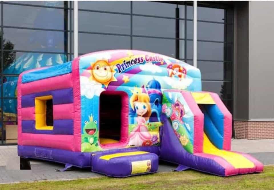 Springkussen Prinses 6,0 x 4,0m – Fun & Feestverhuur Assen